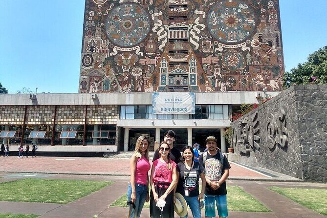 Historic Neighborhoods & Monuments: Hop-On, Hop-Off Mexico City - The Experience from Travelers’ Eyes