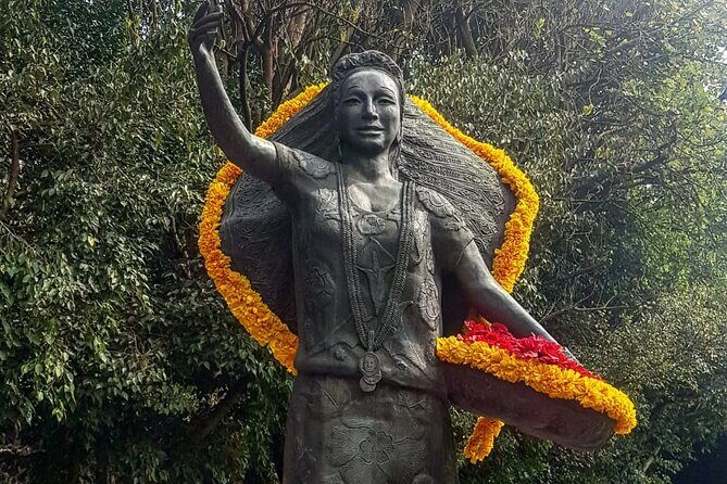 Historic Neighborhoods & Monuments: Hop-On, Hop-Off Mexico City - FAQ