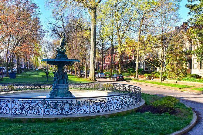 Historic Old Louisville Walking Tour - Key Points