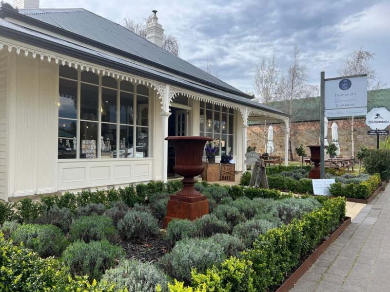 Historic Richmond Village Half-Day Coach Tour - Key Points