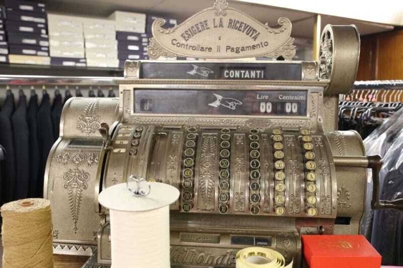 Historic Shops in Genoa: Tour Through Tradition and Flavours - FAQ