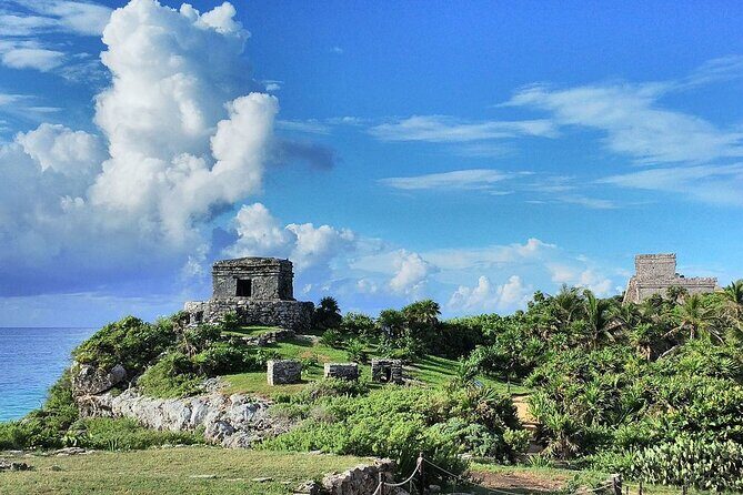 Historic Tulum, Mayan Village and Tankah Cenotes Tour - Exploring the Tulum Ruins and the Natural Beauty of Parque Jaguar