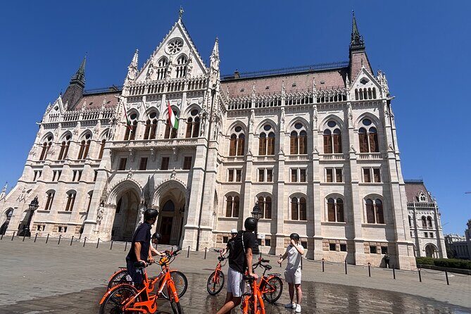 Historical Bike Tour of Budapest 2.5 Hours with Local Guide - Key Points