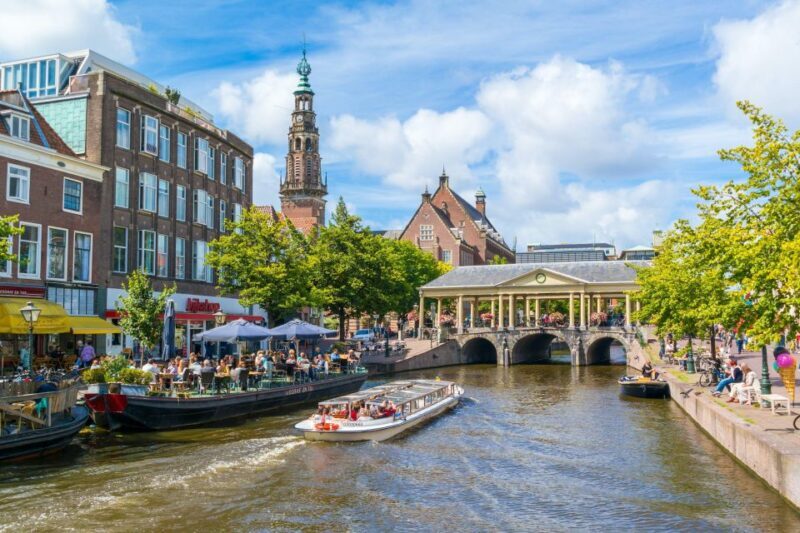 Historical Leiden: Private Walking Tour with a Local Guide - Key Points
