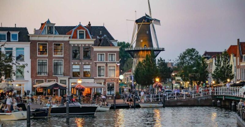 Historical Leiden: Private Walking Tour with a Local Guide - Who Should Book This Tour?