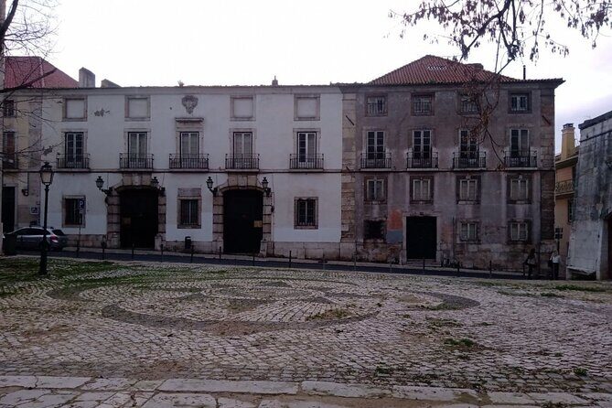 History-mistery of Lisbon (secrets societies and black arts) - The Sum Up: Who Should Sign Up?  