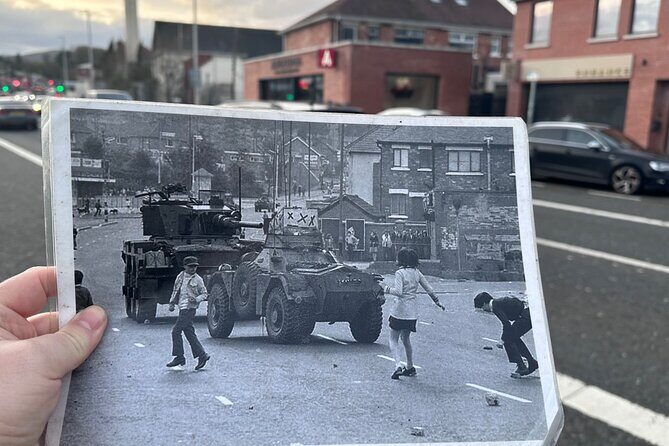 History of Belfast conflict and terror 1 hour black taxi tour - A Deep Dive into the Belfast Black Taxi Tour