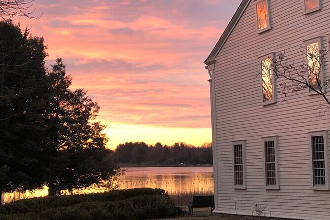 History Scavenger Hunt at Smith's Castle 17th Century Plantation - A Closer Look at the Experience