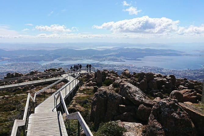 Hobart Hop-On Hop-Off Bus & kunanyi/Mt Wellington Tour - An In-Depth Look at the Hobart Hop-On Hop-Off Experience