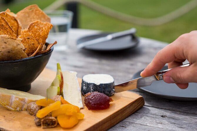 Hobart Hop-On Hop-Off Bus & Richmond Village Tour - Richmond Village Tour: A Step Back in Time