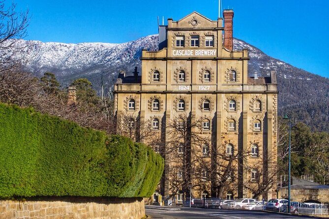 Hobart Shore Excursion- Open Top City Explorer Tour 9.30am - Passing Hobart’s CBD and Iconic Landmarks