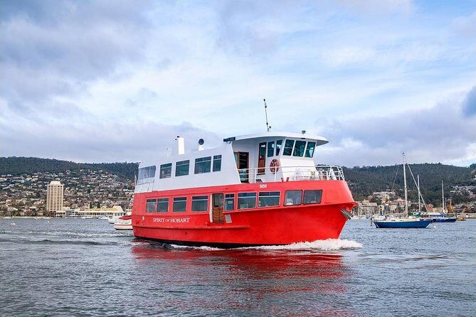 Hobart Sightseeing Cruise including Iron Pot Lighthouse - The Navigation and Comfort