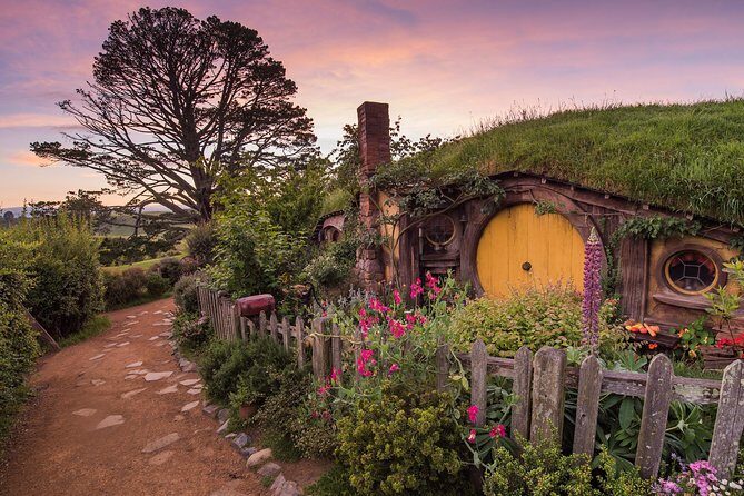 Hobbiton Movie Set Group Tour Early Access (Avoid the crowds!) - The Sum Up