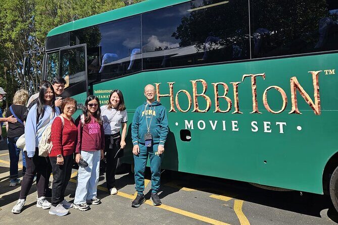 Hobbiton Movie Set Private Transportation for Families and Groups - Who Will Love This Tour?