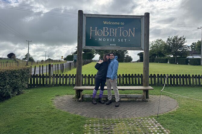 Hobbiton Movie Set Private Transportation for Families and Groups - The Sum Up