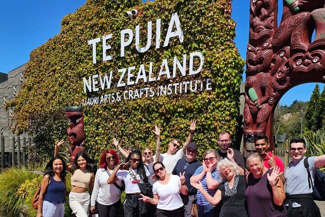 Hobbiton & Rotorua Small Group Day Tour inc Te Puia from Auckland - Who This Tour Is Best For