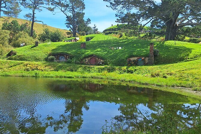 Hobbiton Small group Luxury Tour including McLarens Falls Park - In-Depth Look at the Itinerary