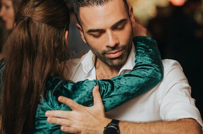 Holbox Salsa Lovers Dance Experience - Who Is This Experience Best For?