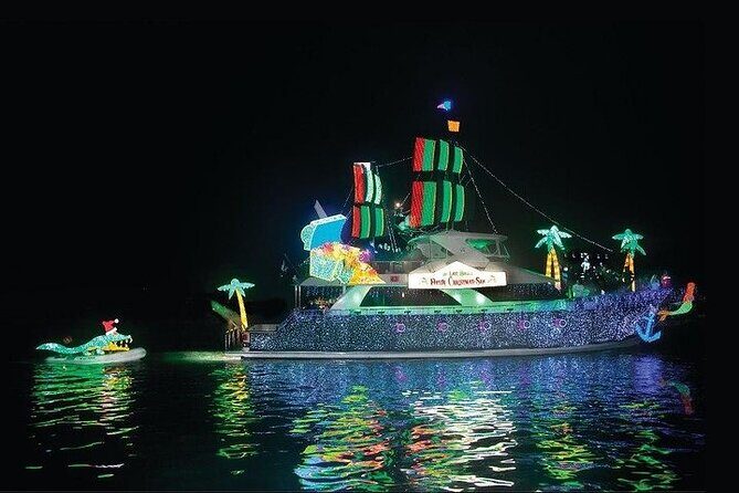 Holiday Lights Cruise Throughout Luxurious Newport Beach Harbor - The Spectacle of Newport Beach During the Holidays