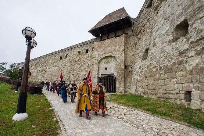 HOLLÓK UNESCO World Heritage site + Eger Castle Private guided tour - FAQ