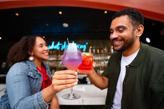 Hollywood Rooftop Restaurant and Bar Dining Experience - Key Points