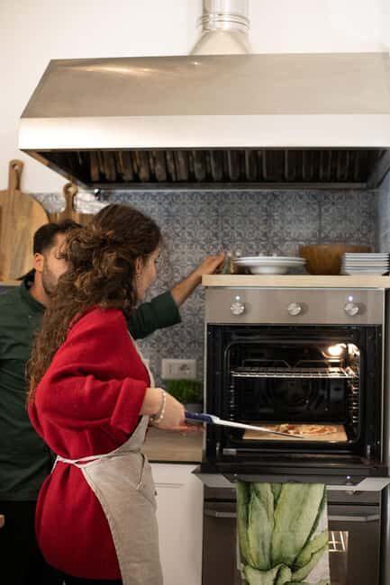Holy Pizza! Pizza & Gelato Class + Delish Wine near Vatican - Introduction
