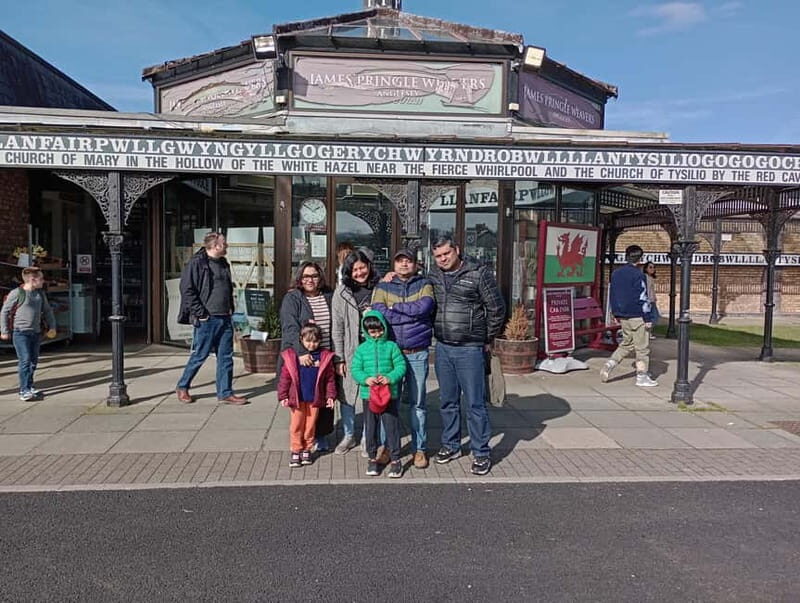 Holyhead: Anglesey Highlights Shore Excursion - Exploring Anglesey with Tudno Tours