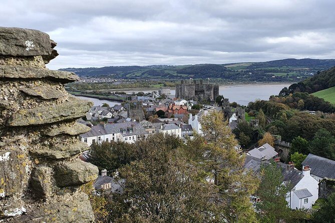 HOLYHEAD SHORE EXCURSION: North Wales Adventure - Sightseeing Day Trip Tour - Transportation & Group Size