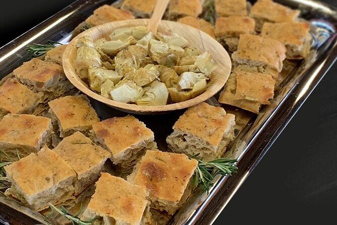 Homemade Italian Pizza & Focaccia Experience with a Local Family - Key Points  