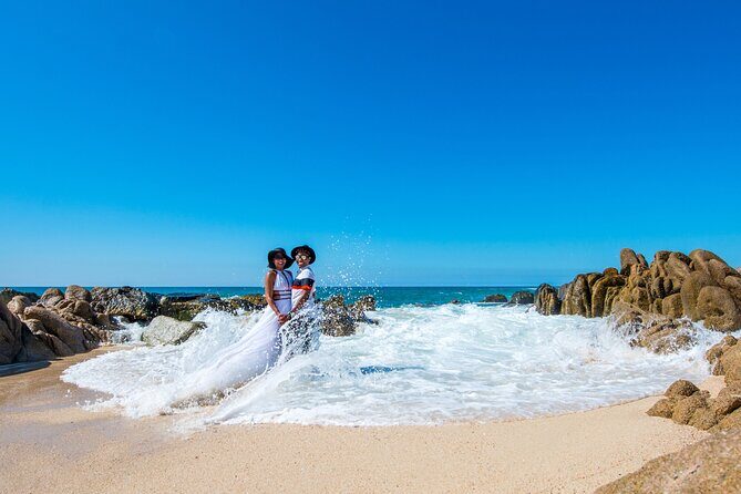 Honeymoon Photo Session in Los Cabos - Is It Worth the Cost?