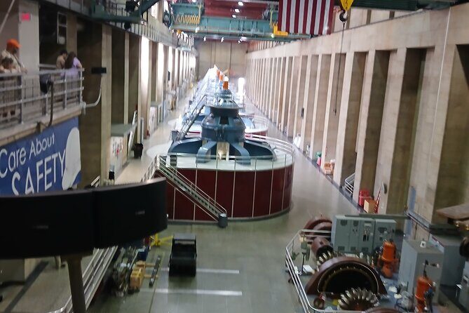 Hoover Dam & Pioneer Saloon Bar Tour - Duration and Group Size
