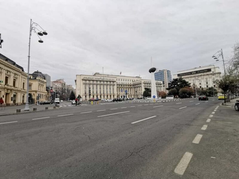 Hop-on Hop-off minibus Tour of Bucharest & Village Museum - Who Will Love This Tour?