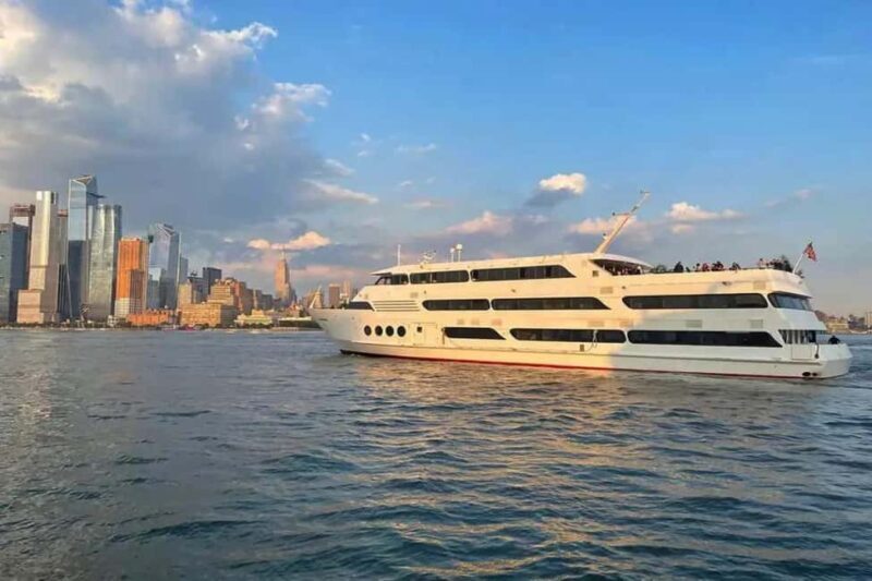 Horizon's Edge NYC New Year's Eve Party - Who Should Book This Experience?