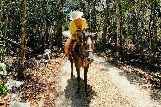Horse Ride to Cenote Mil Columnas - Key Points