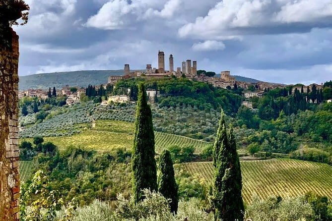 Horseback Ride in S.Gimignano with Tuscan Lunch Chianti Tasting - A Deep Dive into the Experience