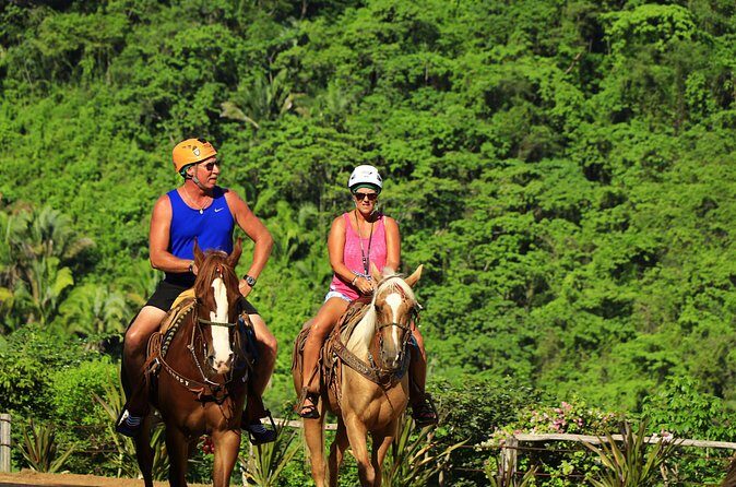 Horseback riding in the mountains of Puerto Vallarta - Who Should Book This Tour?