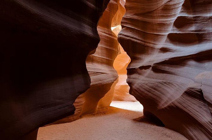 Horseshoe Bend and Antelope Canyon Day Tour from Phoenix - Authentic Experiences and Guide Insights