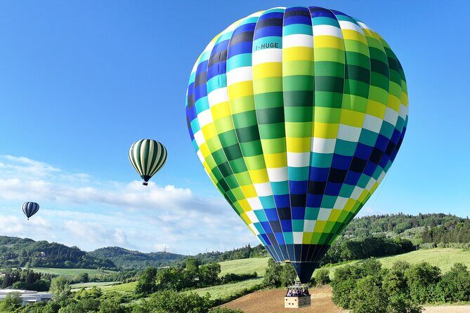 Hot air balloon over the hills of Pienza, Montalcino and Val D'Orcia - The Sum Up: Is This Tour Worth It?