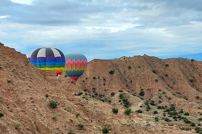 Hot Air Balloon Rides in Santa Fe - Who Should Consider This Tour?