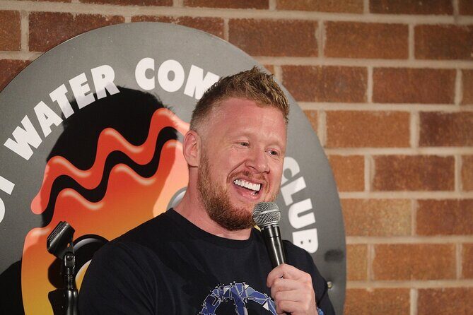 Hot Water Comedy Club: 3 Minutes Of Fame - Key Points