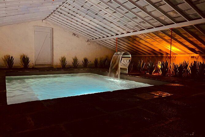 Hot Water Pool Bath Inside Pineapple Plantation & Dinner - FAQ