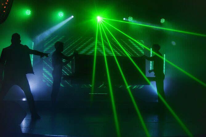 House of Illusion Magic Show with Drinks - FAQ