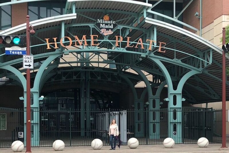 Houston: Astroville Executive Private Houston City Tour - The Experience of the Tour: Comfort & Knowledge