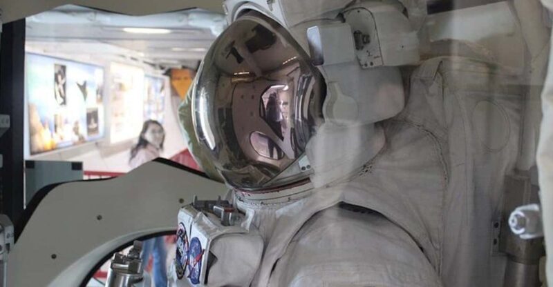 Houston: Driving Tour & NASA Space Center Ticket/Transport - Key Points