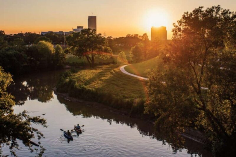 Houston: Sunset Skyline Kayak Tour - FAQ