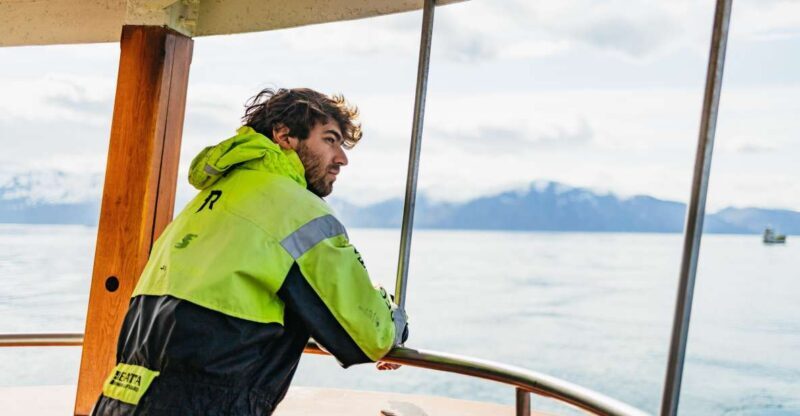 Húsavík: Whale Watching Tour with Guide - What to Expect from the Whale Watching Tour