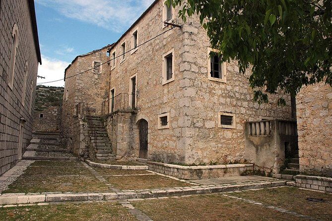 Hvar Lavender Tour - Authentic Experiences Highlighted by Reviewers