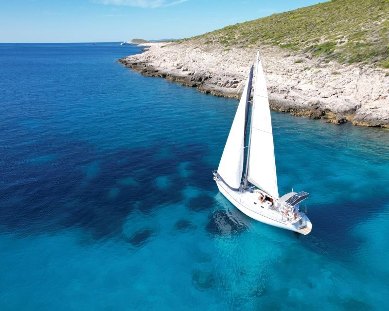 Hvar: Private Sailing Boat Trip with Swimming and Snorkeling - Who Will Love This Tour?