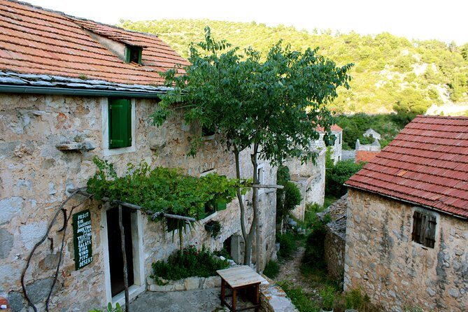 Hvar Small Group Wine Tour and Authentic Dalmatian Dinner - Final Thoughts: Is This Tour Worth It?