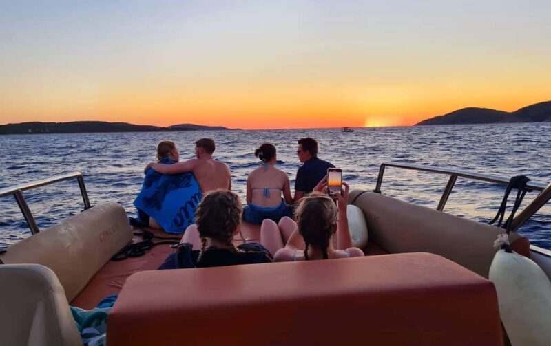 Hvar: Sunset and Pakleni Islands with a Speed Boat - Exploring Hvar’s Sunset and Pakleni Islands by Speedboat: An Authentic Croatian Adventure